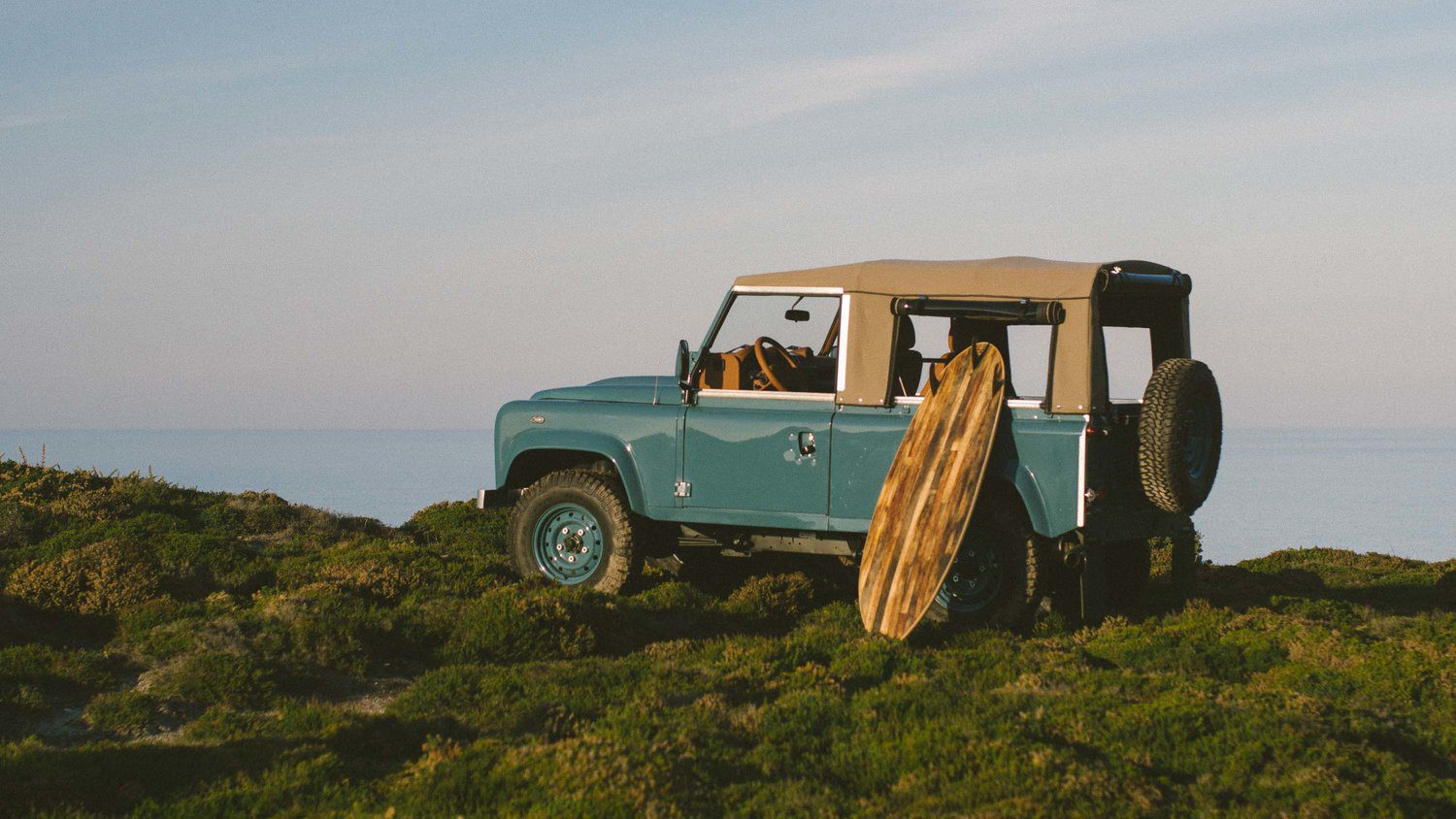 Marine Blue - Defender 90 - Bishop+Rook Heritage Defenders