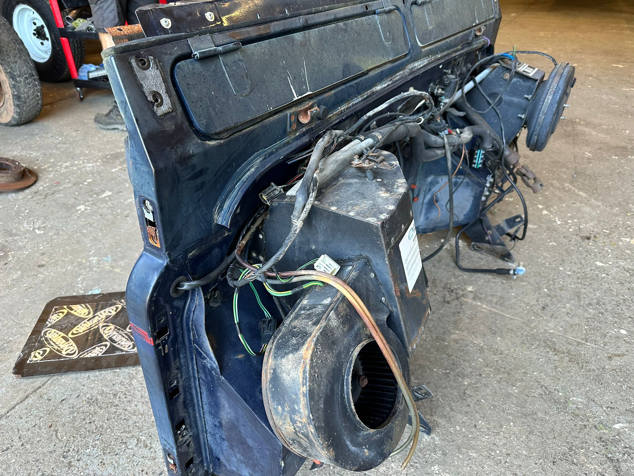 Land Rover Defender Chassis Restoration Process - Bishop+Rook Heritage ...